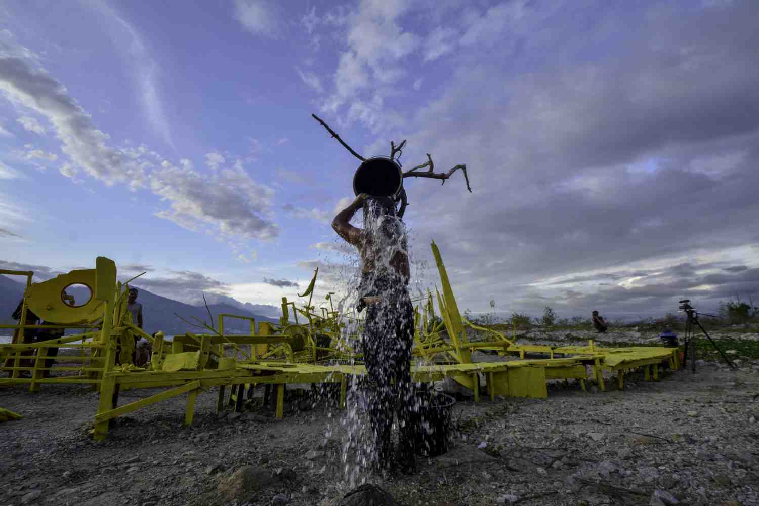 Daisuke Takeya – Interdisciplinary Artist